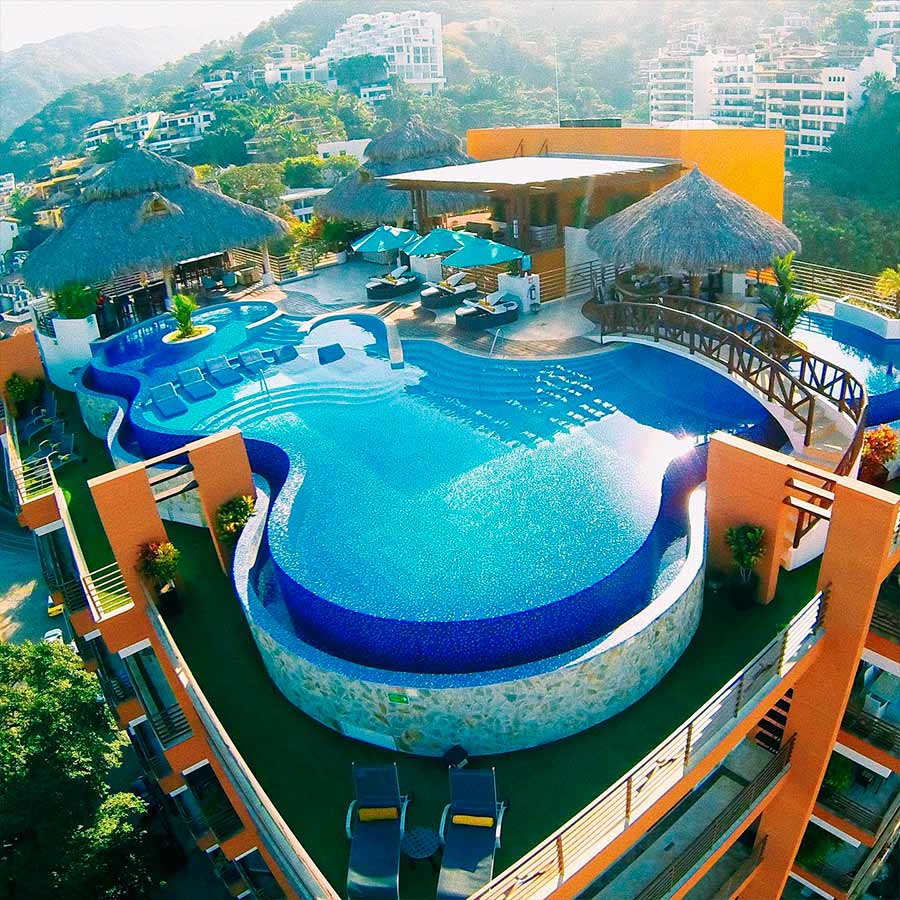Puerto Vallarta Rooftops| Residences Sky Bar Puerto Vallarta